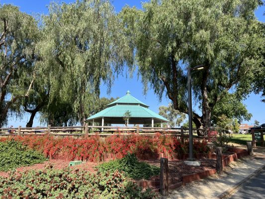 LINDO LAKE COUNTY PARK - Updated June 2024 - 283 Photos & 39 Reviews ...