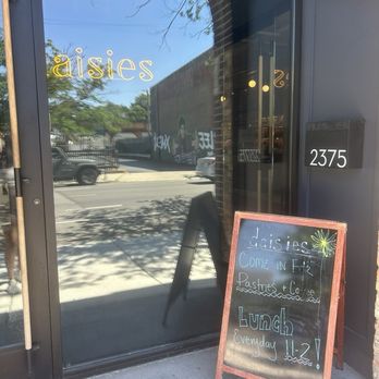 DAISIES - Updated August 2024 - 1095 Photos & 557 Reviews - 2375 N ...
