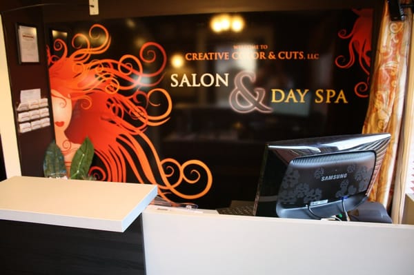 CREATIVE COLORS & CUTS - Updated December 2025 - 13 Photos & 23 Reviews ...