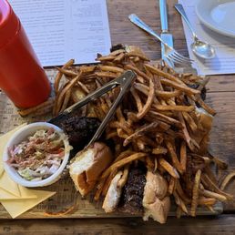 GOOD LUCK RESTAURANT - Updated October 2025 - 670 Photos & 827 Reviews ...