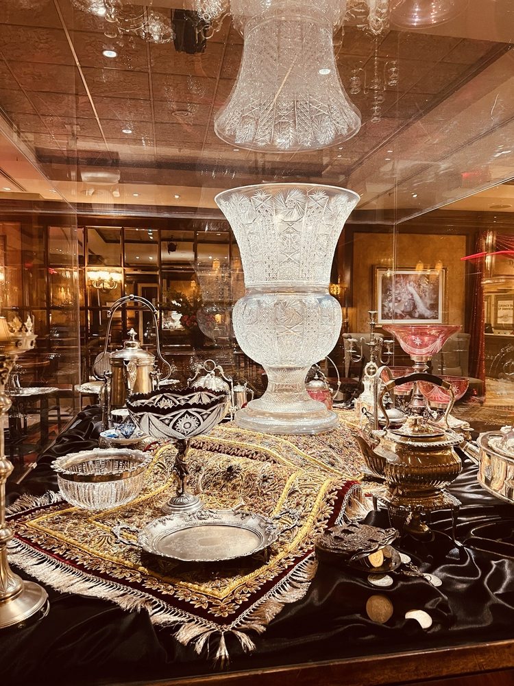 SILVER LEGACY RENO - A CAESARS REWARDS DESTINATION - Updated January ...