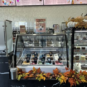 DAILY DRIP COFFEE & DESSERTS - Updated February 2025 - 219 Photos & 74 ...