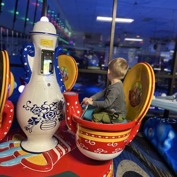 FUNWAY ULTIMATE ENTERTAINMENT CENTER - Updated October 2025 - 52 Photos ...