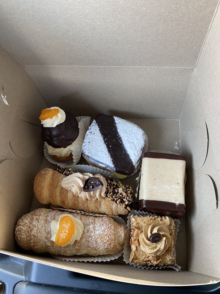 DUTCH DELICIOUS BAKERY & DELI - Updated July 2025 - 40 Photos & 34 ...