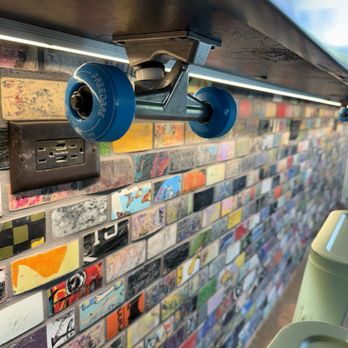 SECRET SPOT HONOLULU - Updated November 2024 - 237 Photos & 70 Reviews ...