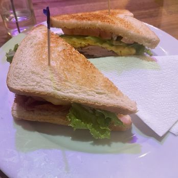 LOST FOX - Updated December 2024 - 96 Photos & 69 Reviews - 213 4th St ...