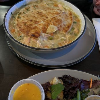 TOWNE TAVERN - Updated July 2025 - 60 Photos & 69 Reviews - 3138 ...