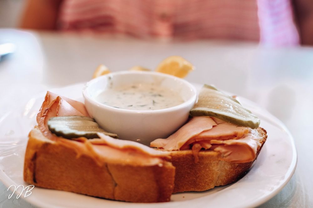 HOFER’S BAKERY & CAFE - Updated August 2024 - 620 Photos & 678 Reviews ...