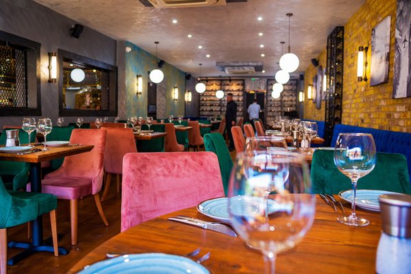 PIYA BAR & KITCHEN - 12 Photos - 74-76 High St Epping CM16 4AE United ...