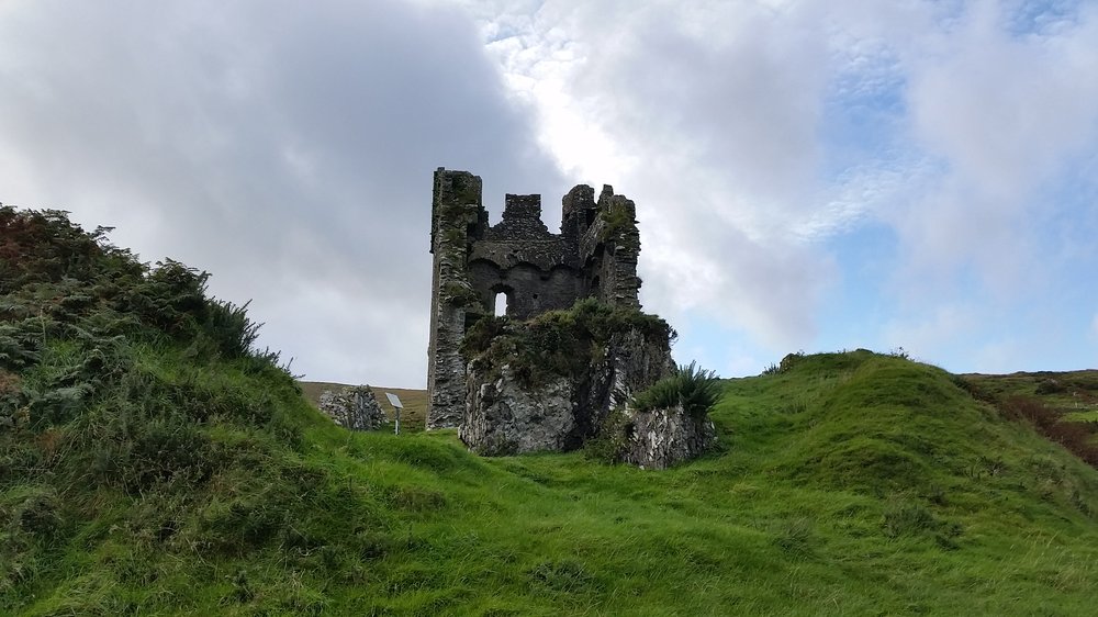 RAHINNANE CASTLE - Updated July 2025 - 13 Photos - Ventry, Ballybeg, Co ...