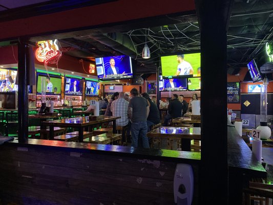 LOS BALONES SPORTS BAR & RESTAURANT - Updated October 2025 - 48 Photos ...