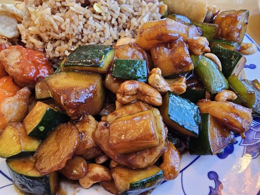 ROYAL DRAGON - 39 Photos & 19 Reviews - 5647 S 3500 W, Roy, Utah ...