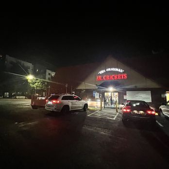 THE ORIGINAL J.R. CRICKETS IN MIDTOWN ATLANTA - Updated October 2025 ...