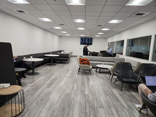 JSX - Updated December 2025 - 326 Photos & 329 Reviews - 4561 W Empire ...