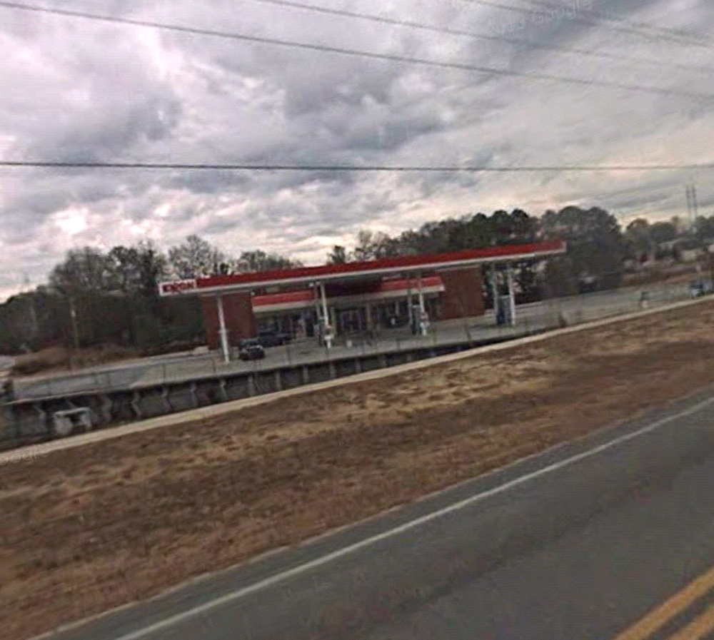 NEW EXXON MART - Updated December 2024 - 2260 Centerville Rosebud Rd ...