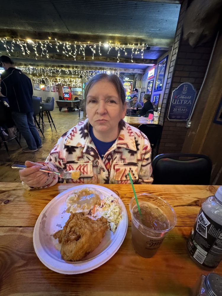 RUFFEES - Updated September 2025 - 119 N Main St, Strandburg, South ...