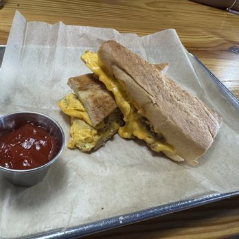 THE BOOZY PIG - Updated December 2025 - 566 Photos & 225 Reviews - 3255 ...