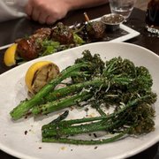 Q1227 RESTAURANT - 1414 Photos & 810 Reviews - 1465 Eureka Rd ...