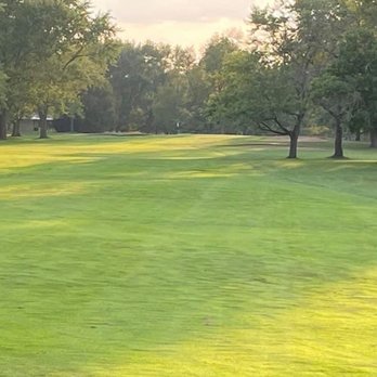 MAPLE CREEK COUNTRY CLUB - Updated July 2025 - 17 Photos - 10501 E 21st ...
