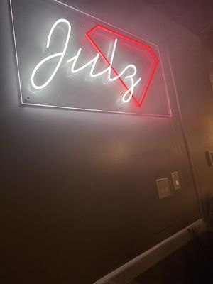 JULZ - Updated January 2026 - 42 Photos & 27 Reviews - 7719 Crittenden ...