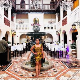 Versace Mansion Restaurant