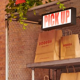 BODEGA TAQUERIA Y TEQUILA WEST LOOP - Updated July 2025 - 202 Photos ...