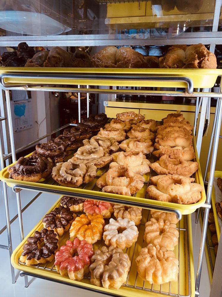 MASTER FRESH DONUTS - Updated October 2025 - 100 Photos & 86 Reviews ...