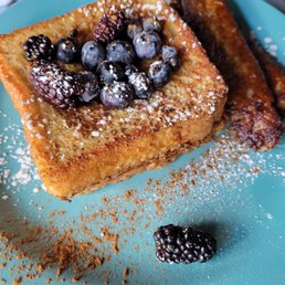 BLUE MOON CAFE - Updated September 2025 - 2669 Photos & 2724 Reviews ...