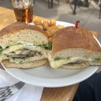 TRAILSIDE CAFE & BEER GARDEN - Updated January 2025 - 186 Photos & 244 ...