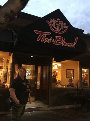 THAI BLOOM! - 635 Photos & 622 Reviews - 333 NW 23rd Ave, Portland, OR ...