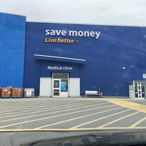 WALK-IN CLINIC FERGUS AT WALMART BY JACK NATHAN HEALTH - 801 St David ...
