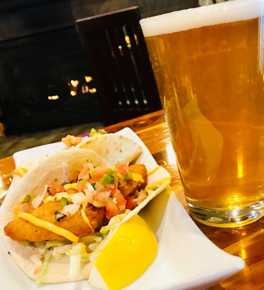 BEAR MOON BAR & GRILL - 148 Photos & 162 Reviews - American ...