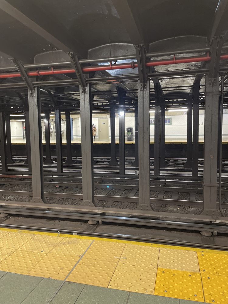 SPRING STREET 6 STATION - Updated August 2025 - Lafayette St, New York ...