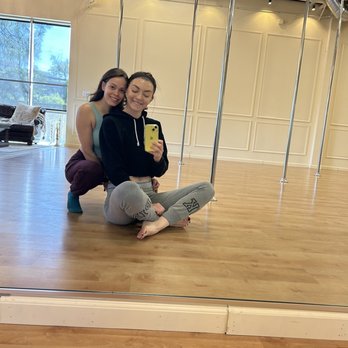 MONARCH POLE DANCE - Updated October 2024 - 23 Photos & 10 Reviews ...