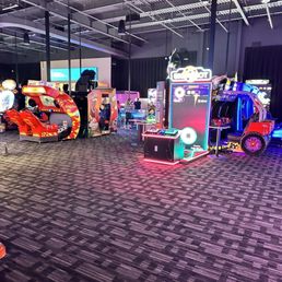 DAVE & BUSTER’S COLORADO SPRINGS - Updated December 2025 - 53 Photos ...