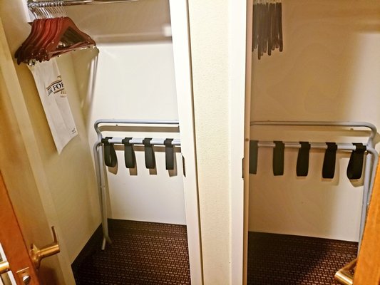 NELLIS INN - 62 Photos & 43 Reviews - 5941 Fitzgerald Blvd, Las Vegas ...