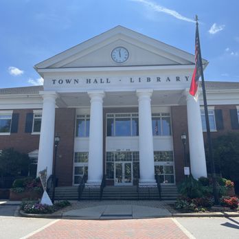 CHARLOTTE MECKLENBURG LIBRARY - MATTHEWS - Updated September 2025 - 76 ...