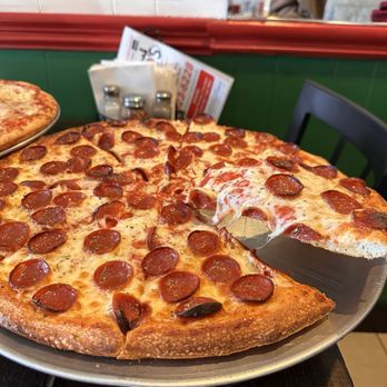 MINEO’S SOUTH PIZZERIA - Updated April 2025 - 80 Photos & 74 Reviews ...