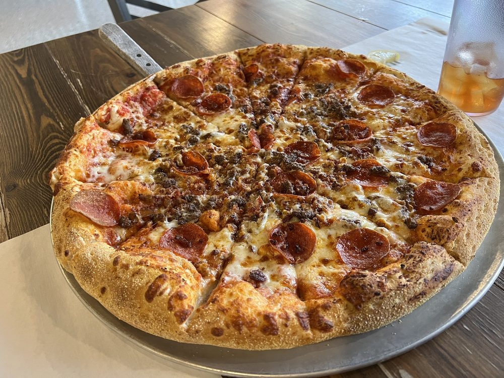 DOUGHMAKERS PIZZA - Updated December 2025 - 725 Park Ave SW, Norton ...