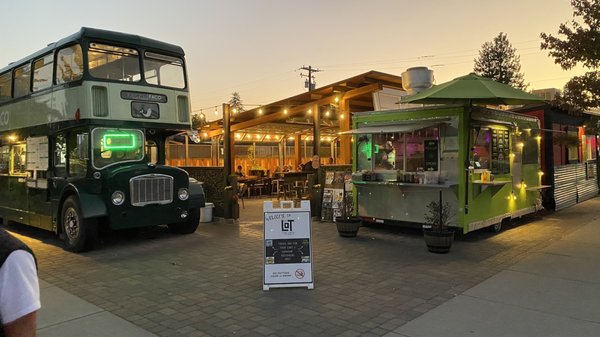 THE LOT - 127 Photos & 194 Reviews - 745 NW Columbia St, Bend, Oregon ...