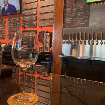 TAP DRAGON CRAFT BEER & WINE BAR - Updated December 2025 - 124 Photos ...