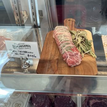 BEAUREGARDS FINE MEATS & BUTCHERY - Updated August 2024 - 22 Photos ...