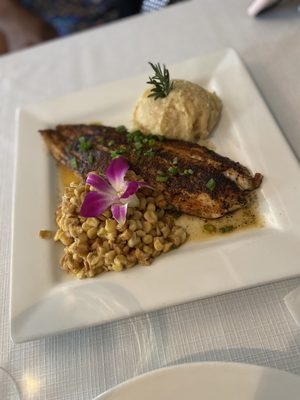 PRIVATE PROPERTY - 160 Photos & 269 Reviews - 220 W Main St, Lexington ...