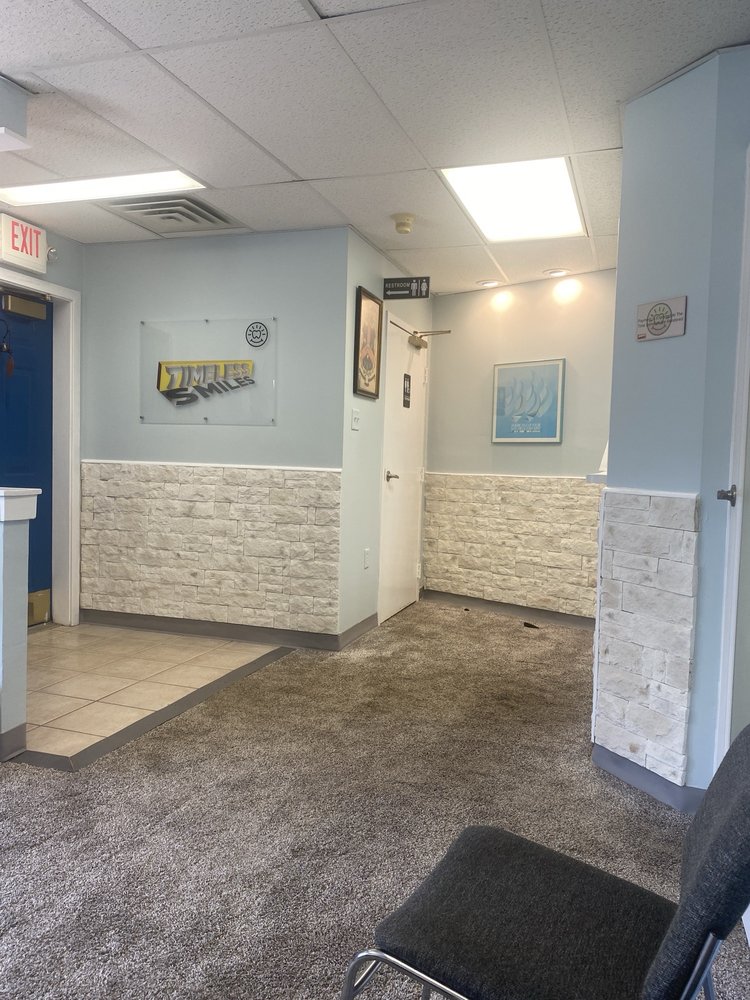 TIMELESS SMILES DENTAL - Updated October 2025 - 1590 Medical Dr ...