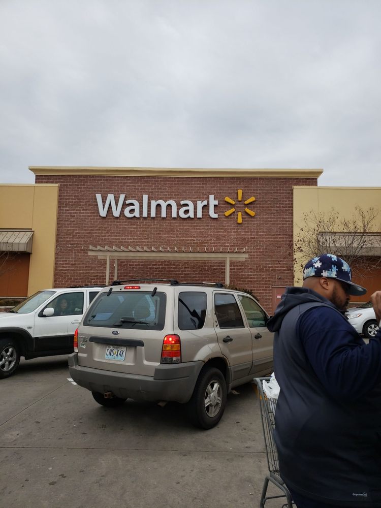 WALMART SUPERCENTER - 11 Photos & 34 Reviews - Department Stores ...