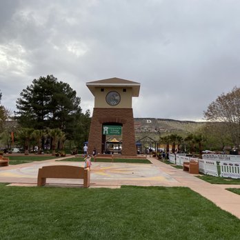 SAINT GEORGE TOWN SQUARE - Updated December 2025 - 158 Photos & 40 ...