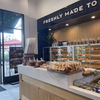 PARIS BAGUETTE - Updated February 2025 - 114 Photos & 51 Reviews - 6278 ...