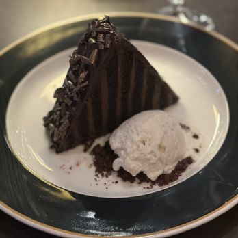 BUTCHER & ROSE - Updated August 2024 - 105 Photos & 24 Reviews - 155 E ...