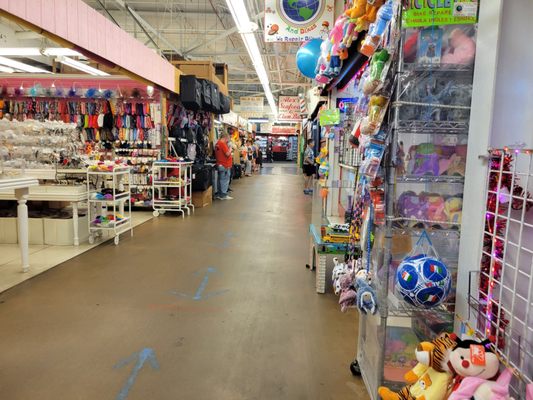 NEW CASTLE FARMERS MARKET - Updated July 2025 - 119 Photos & 66 Reviews ...