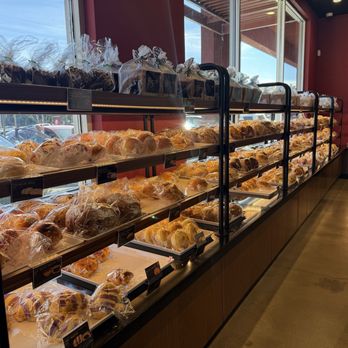 85°C BAKERY CAFE-ENTERPRISE - Updated August 2025 - 163 Photos & 74 ...